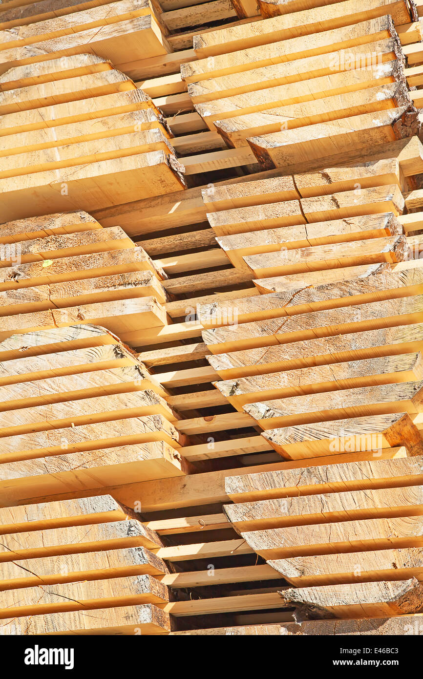 Stack of new wooden studs at the lumber yard Stock Photo - Alamy