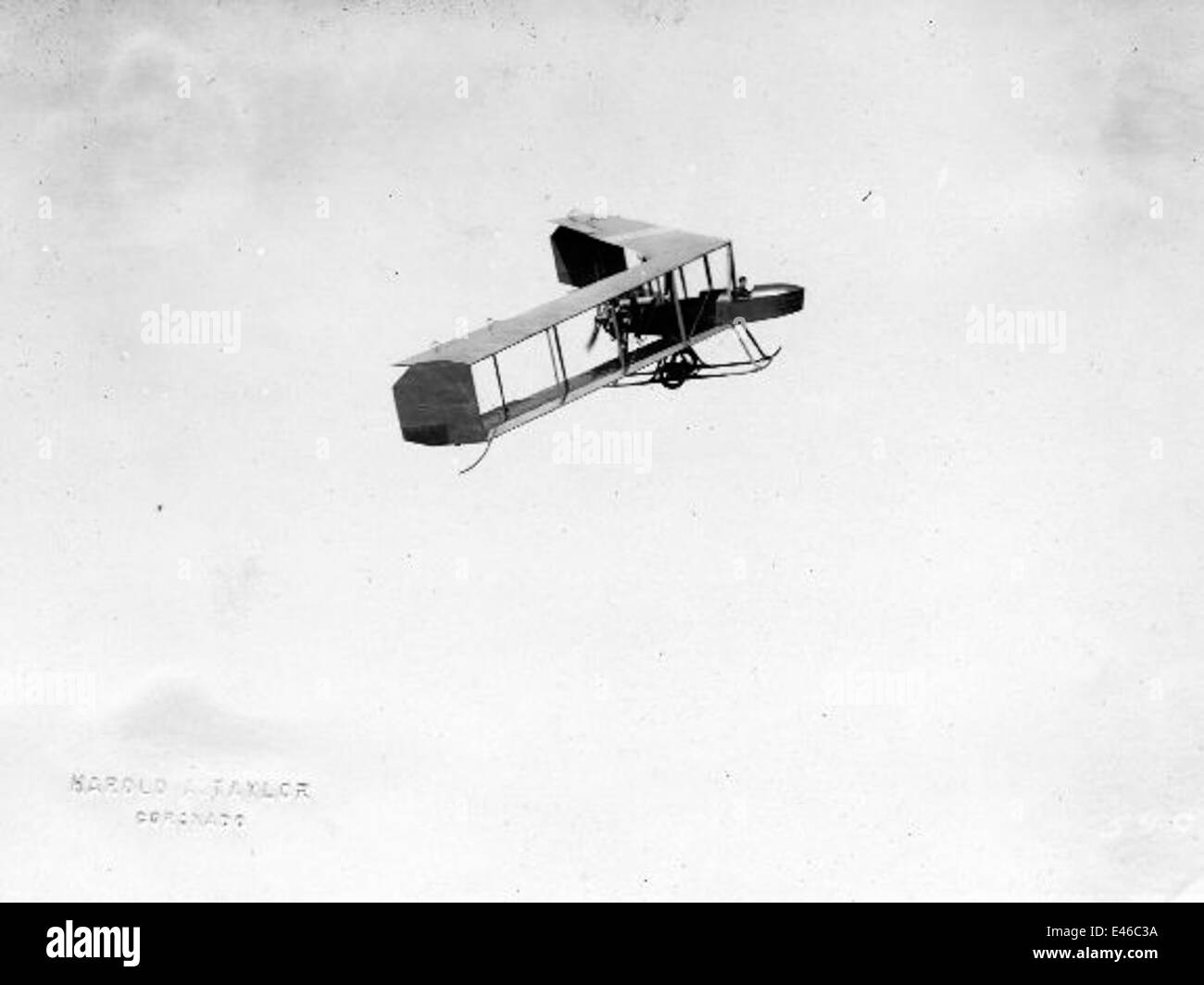 The Burgess-Dunne was a unique biplane aircraft designed by the Burgess ...