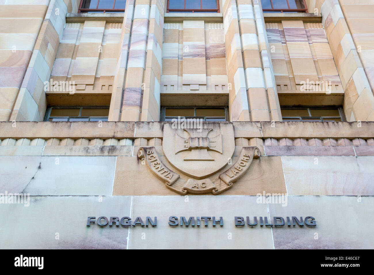 School of education building hi-res stock photography and images - Alamy