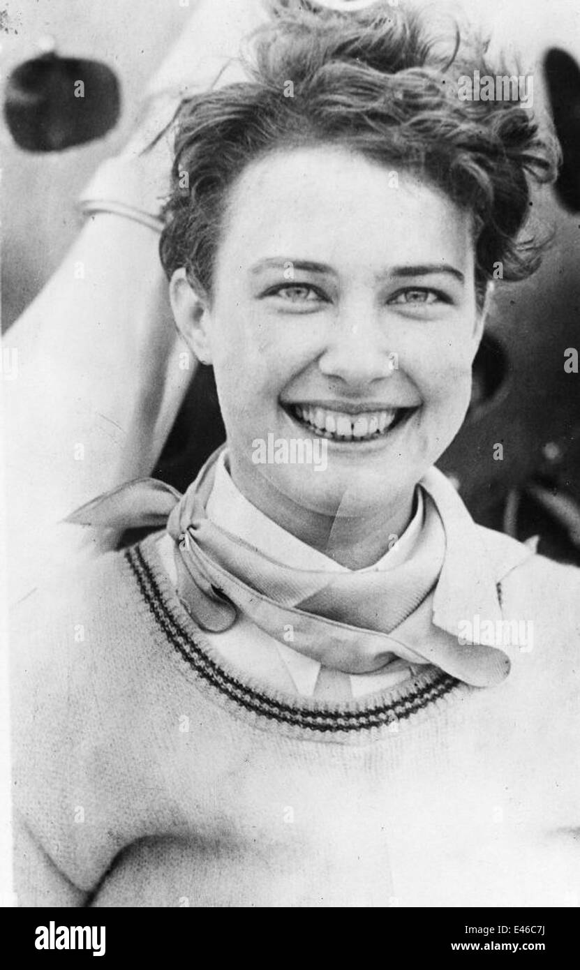 Smile elegance Black and White Stock Photos & Images - Alamy