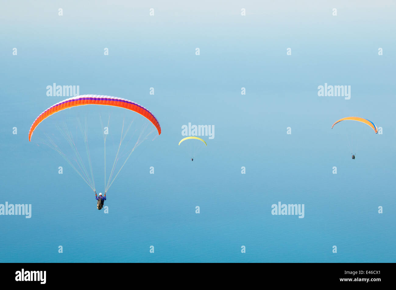 Paragliding in turkey skydiving on hi-res stock photography and images ...