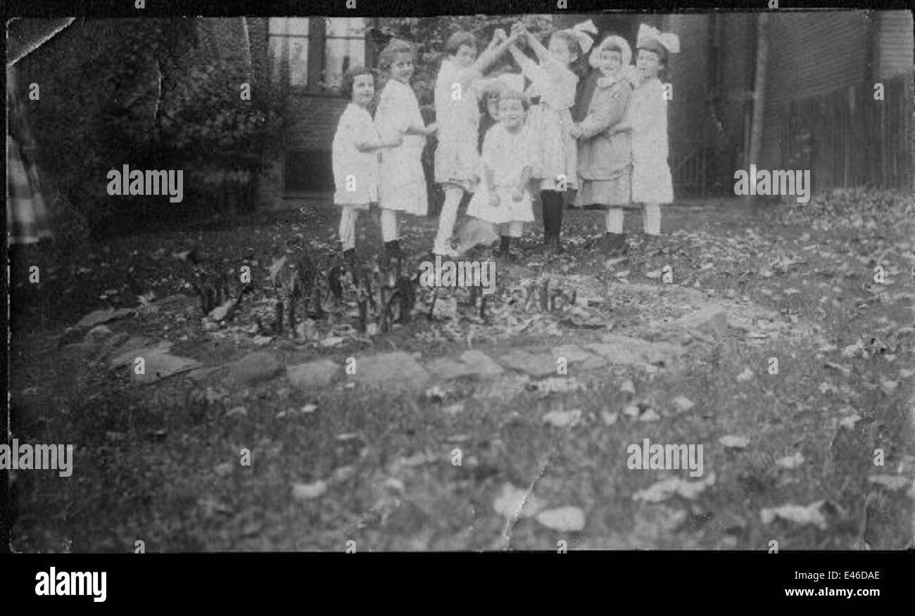Helen Richey, one of the first women to fly commercially, is captured ...