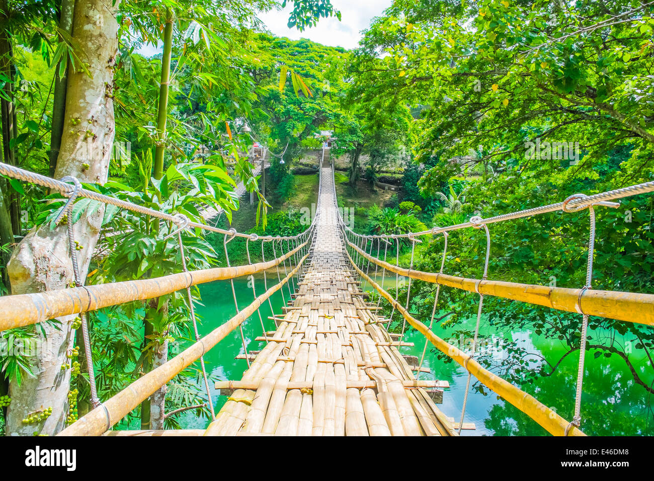 Suspension pedestrian bridge footbridge hi-res stock photography and ...