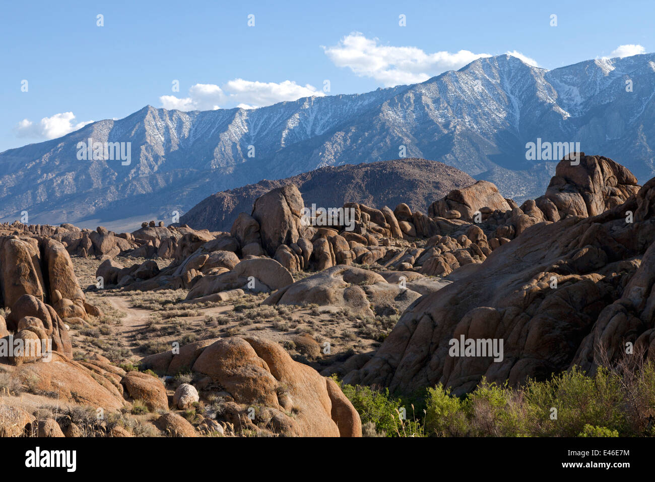 Alabama hills recreation area hi-res stock photography and images - Alamy