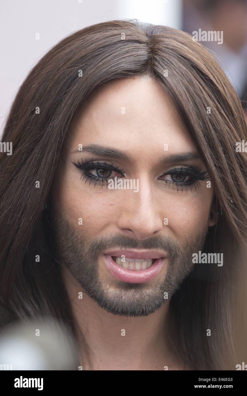 Conchita wurst eurovision 2014 hi-res stock photography and images - Alamy
