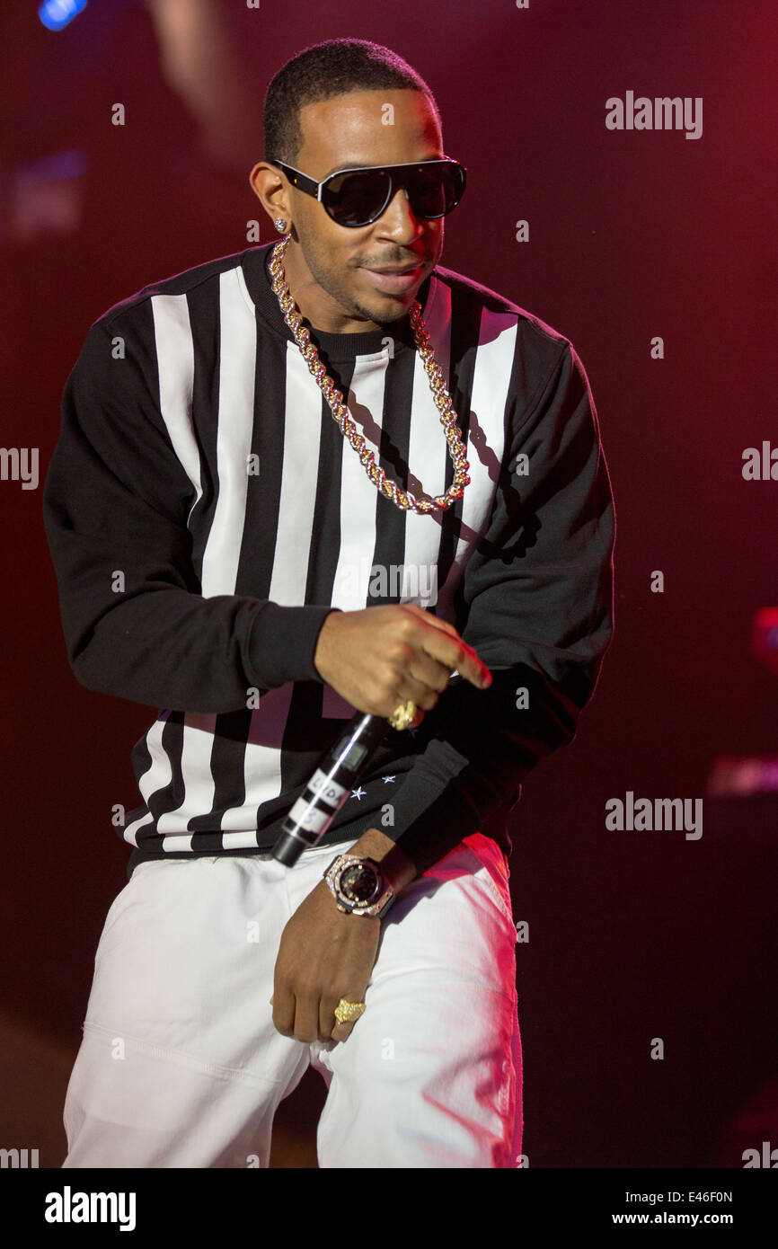 Chris bridges aka ludacris hi-res stock photography and images - Alamy