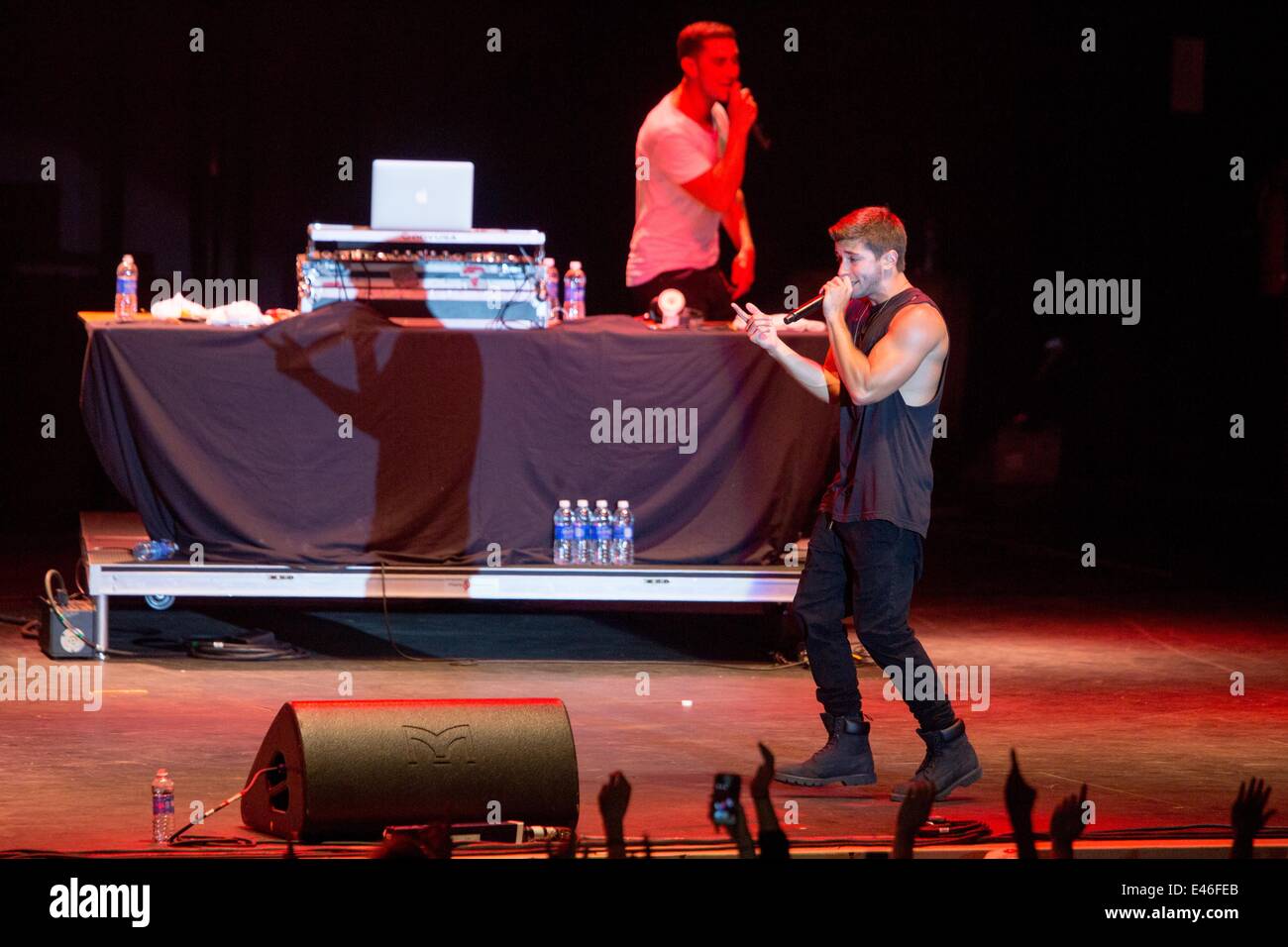 Jake miller singer hi-res stock photography and images - Alamy