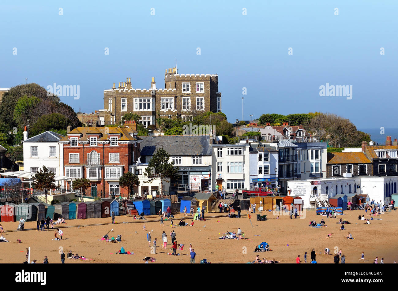 Beach and seafront in Broadstairs Kent UK Stock Photo - Alamy