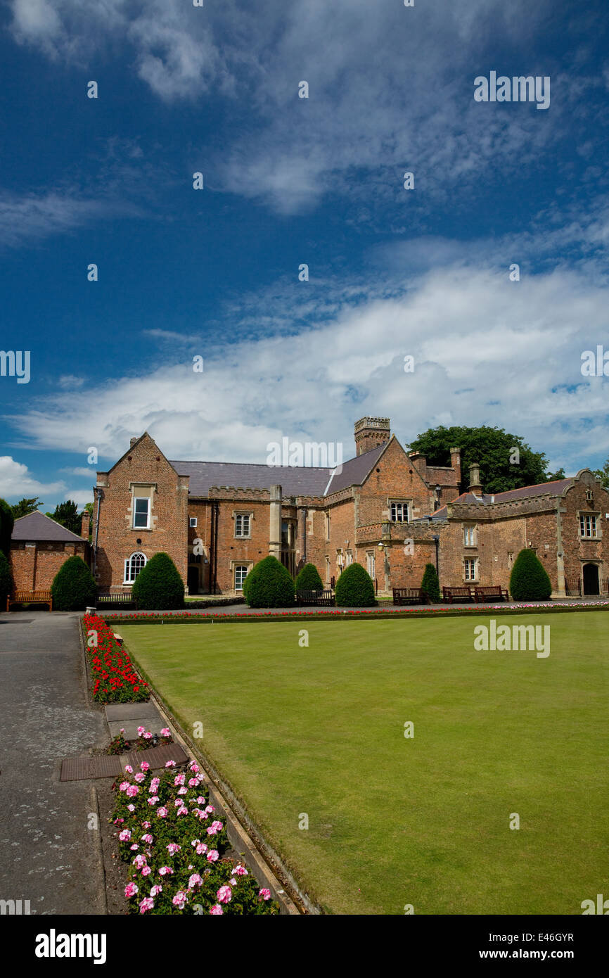 Spalding ayscoughfee hall hi-res stock photography and images - Alamy