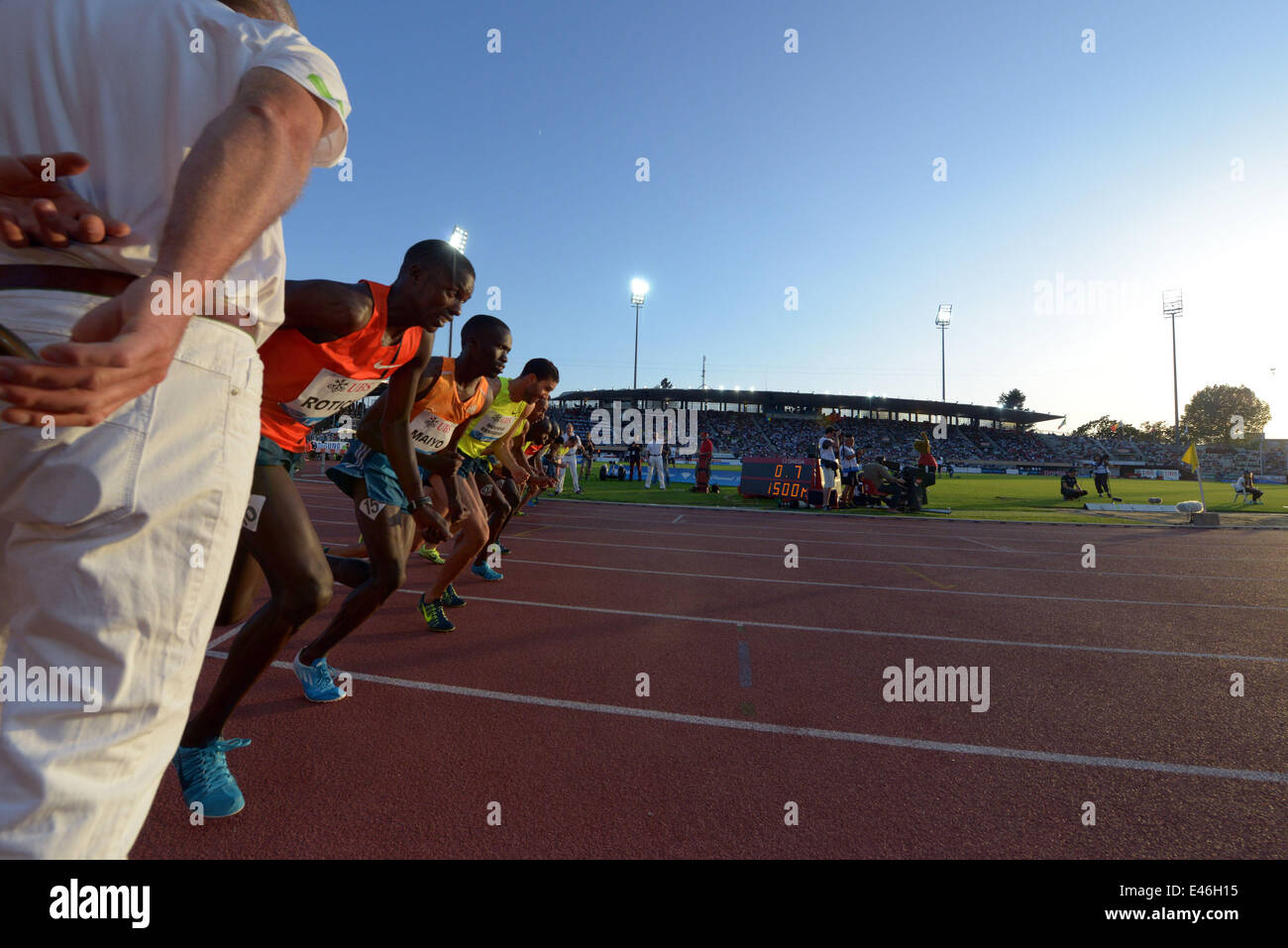 Break away league hi-res stock photography and images - Alamy