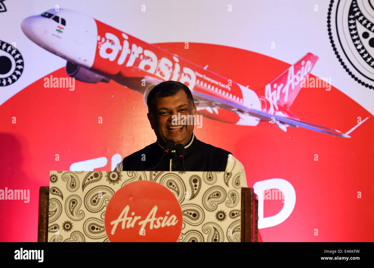 Tony fernandes air asia hi-res stock photography and images - Alamy