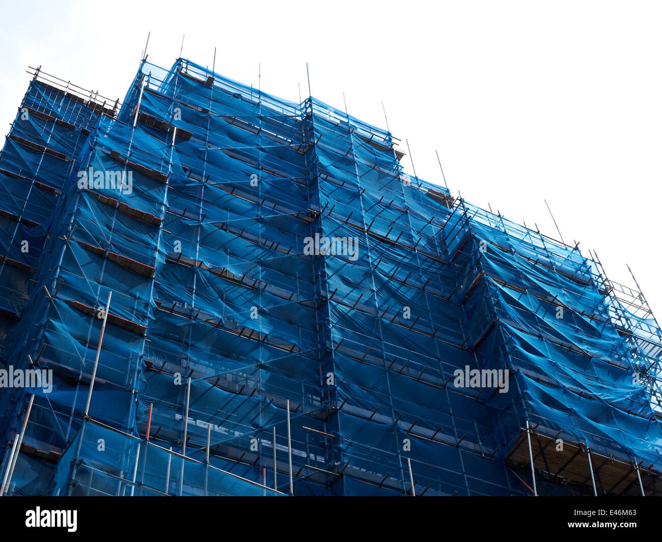 Construction safety netting hi-res stock photography and images - Alamy