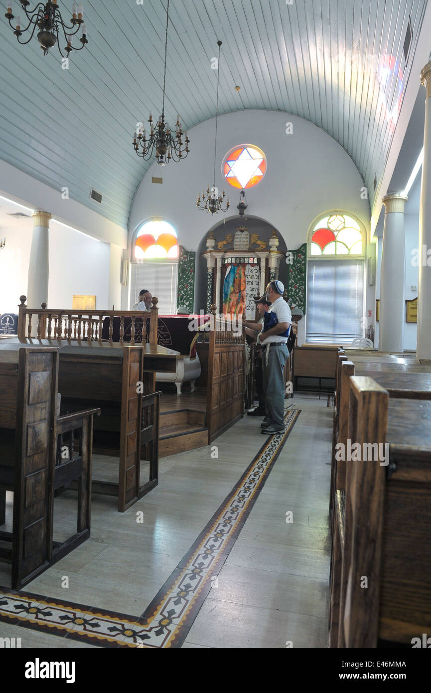 The Great Synagogue, Mazkeret Batya, Israel Stock Photo - Alamy