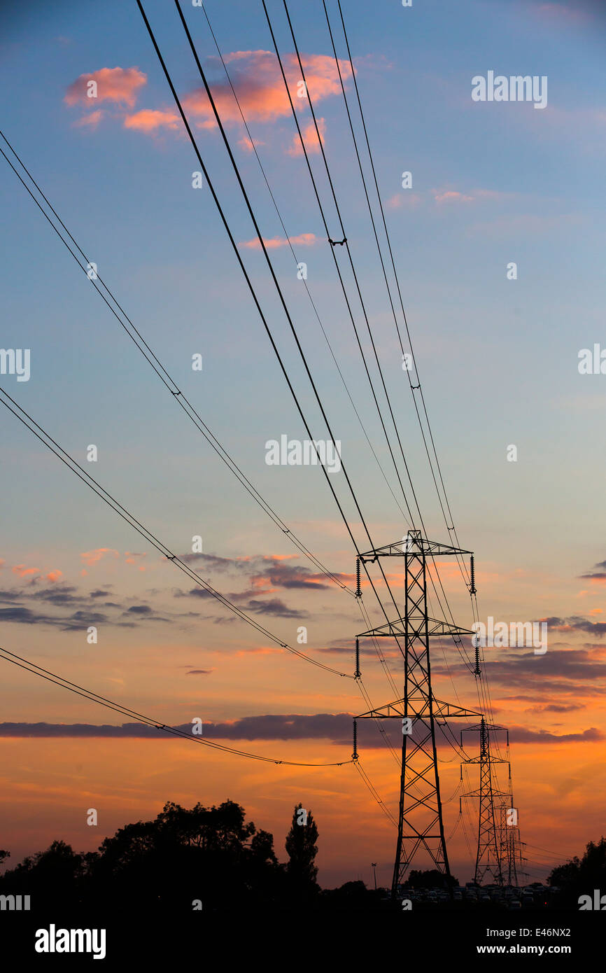 National grid infrastructure hi-res stock photography and images - Alamy