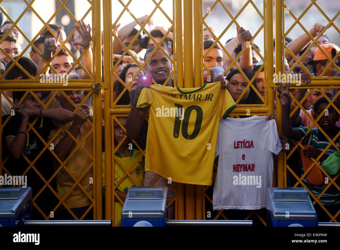 Fortaleza, Brazil. 3rd July, 2014. Fans of Brazil stand outside the ...