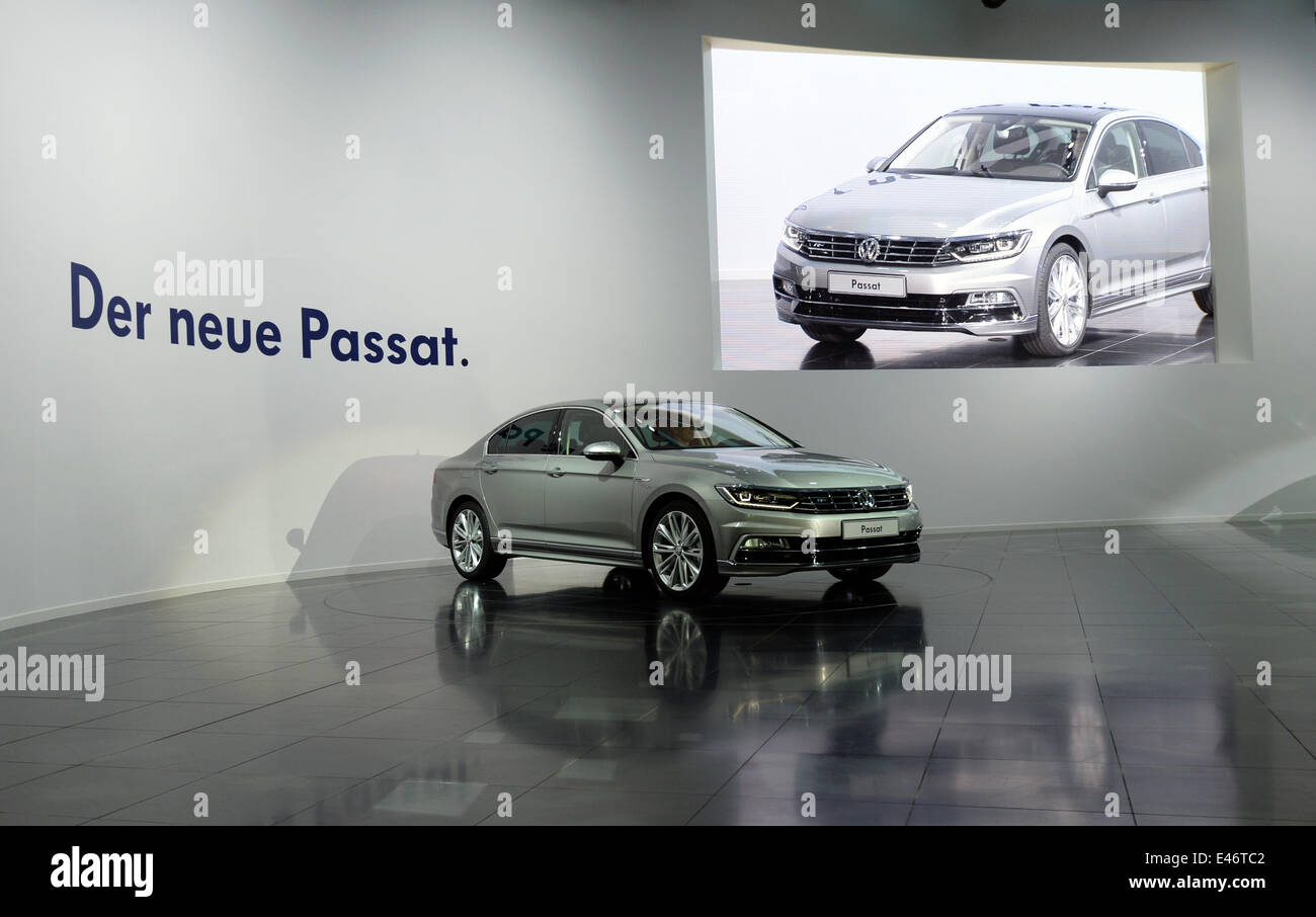 New Volkswagen Volkswagen Design Center High Resolution Stock ...