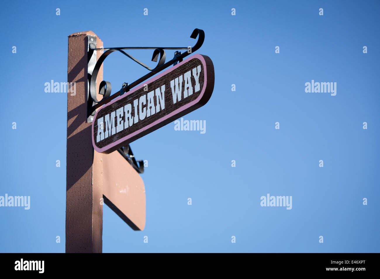 Gated community california hi-res stock photography and images - Alamy