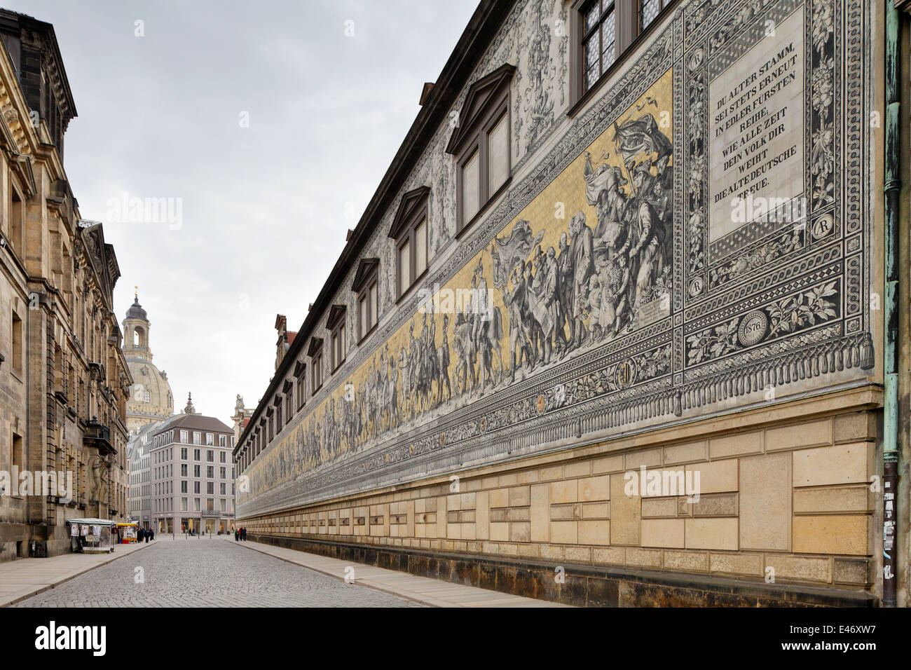 Meissen porcelain wall tile hi-res stock photography and images - Alamy