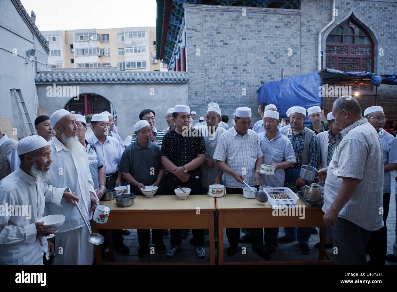 Ningxia hui autonomous region mosque hi-res stock photography and ...