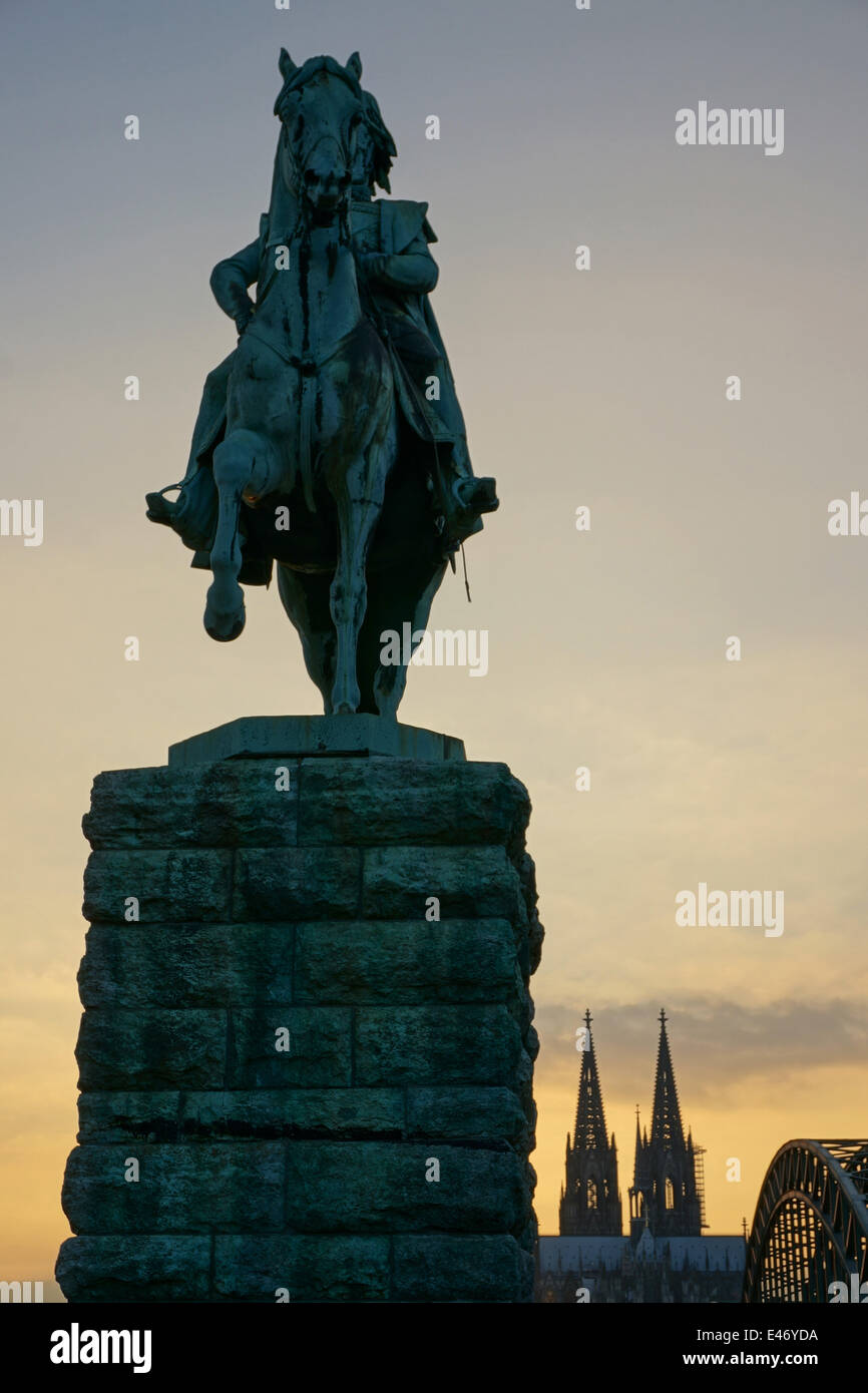 Kaiser wilhelm dom hi-res stock photography and images - Alamy