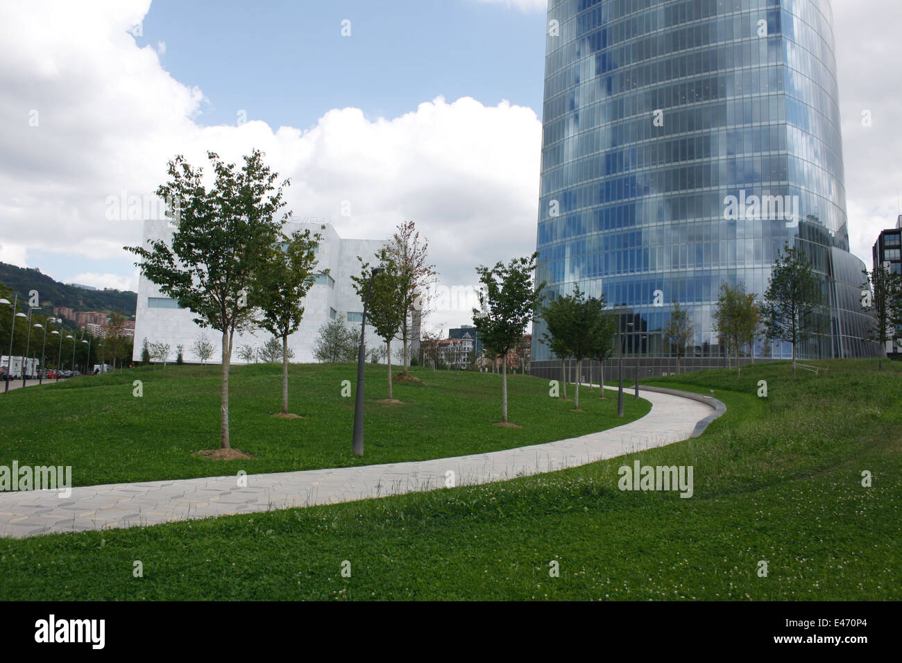 Garden, Tower, Guggenheim museum, Bilbao, Bilbo, Biscaye, Basque ...