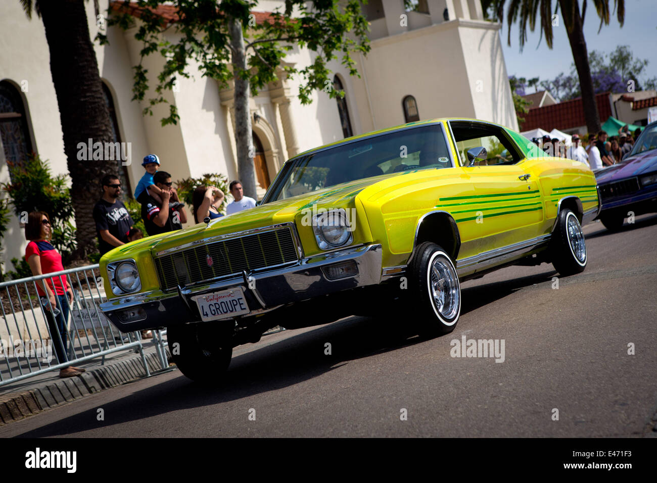 Lowrider modified hydraulic suspension can High Resolution Stock ...