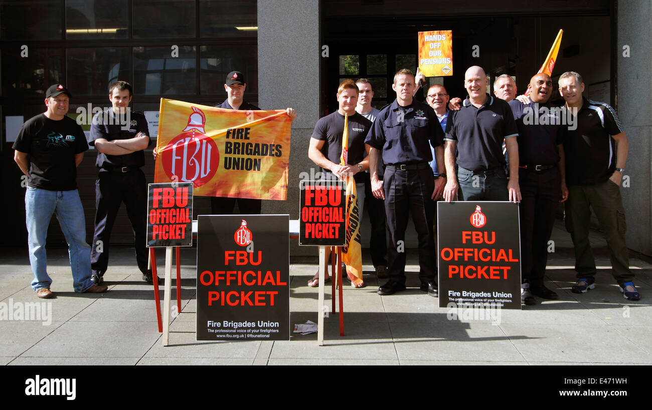 Fireman union hi-res stock photography and images - Alamy