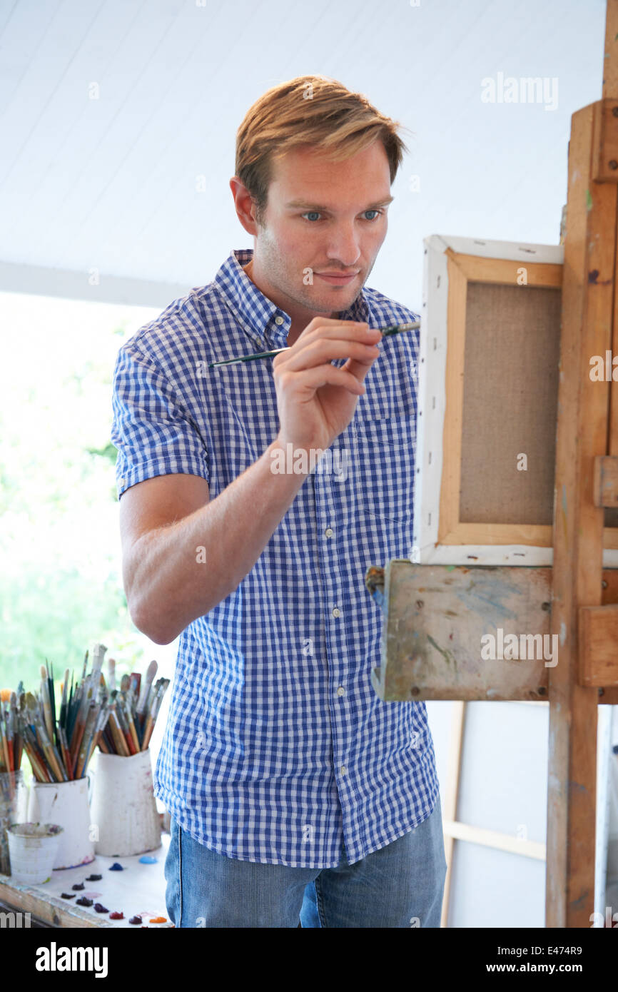 Paint studio easel hi-res stock photography and images - Alamy