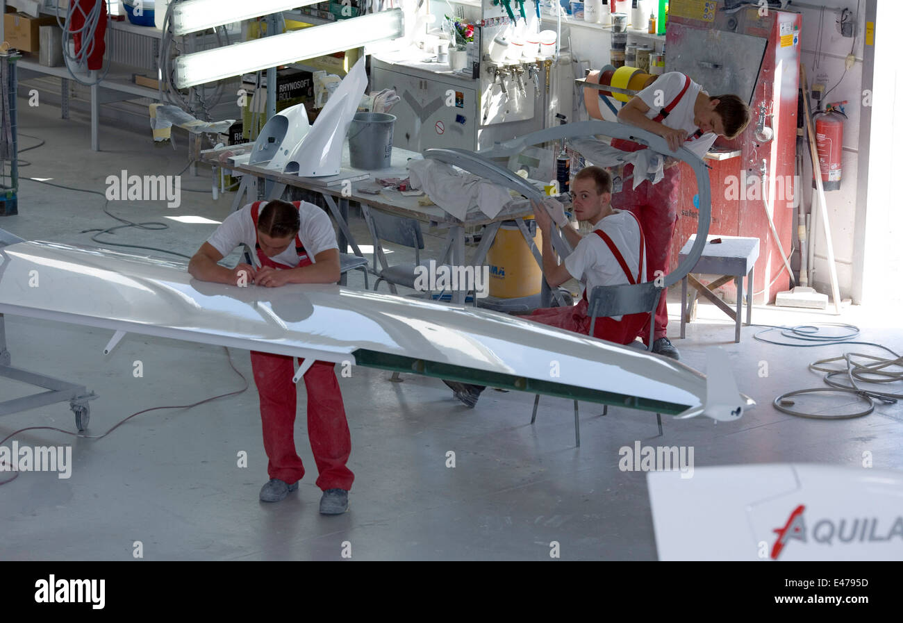 Aquila aircraft hi-res stock photography and images - Alamy