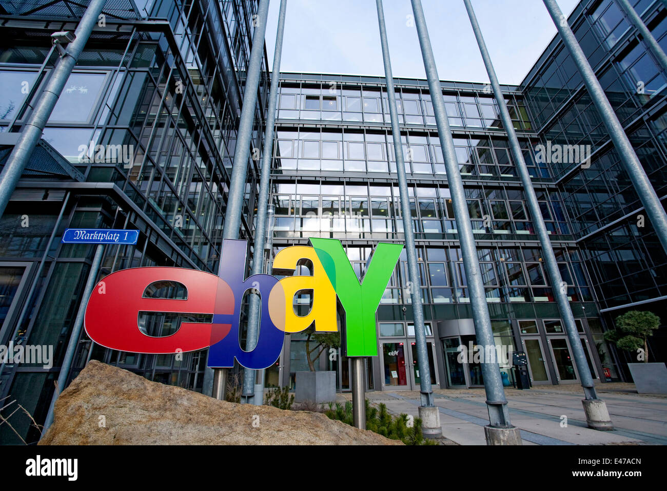 Ebay germany headquarters hi-res stock photography and images - Alamy