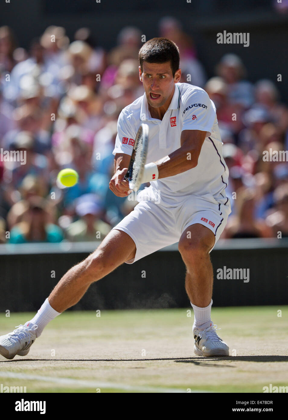 Novak djokovic 2014 wimbledon hi-res stock photography and images - Alamy