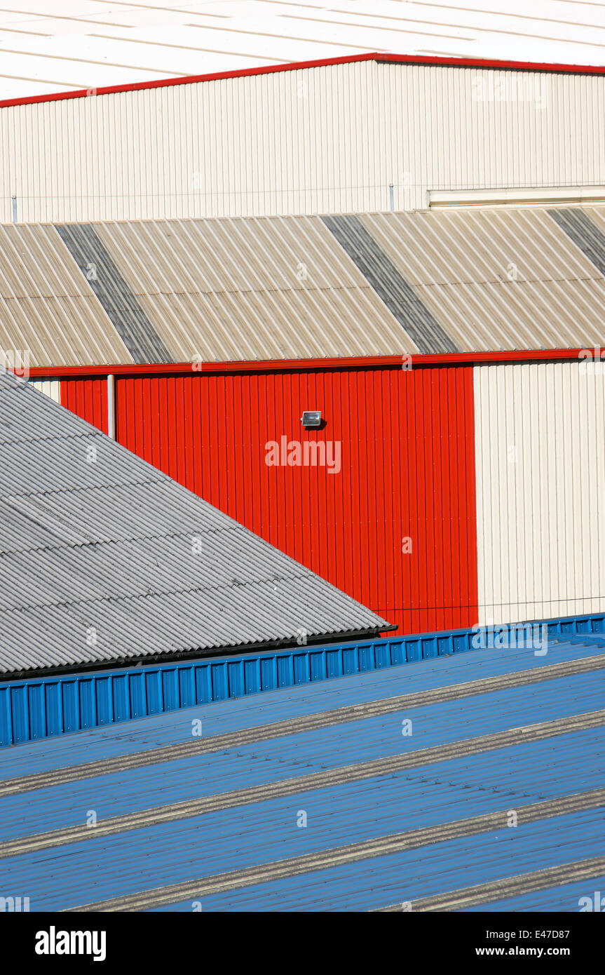 Warehouse building hi-res stock photography and images - Alamy