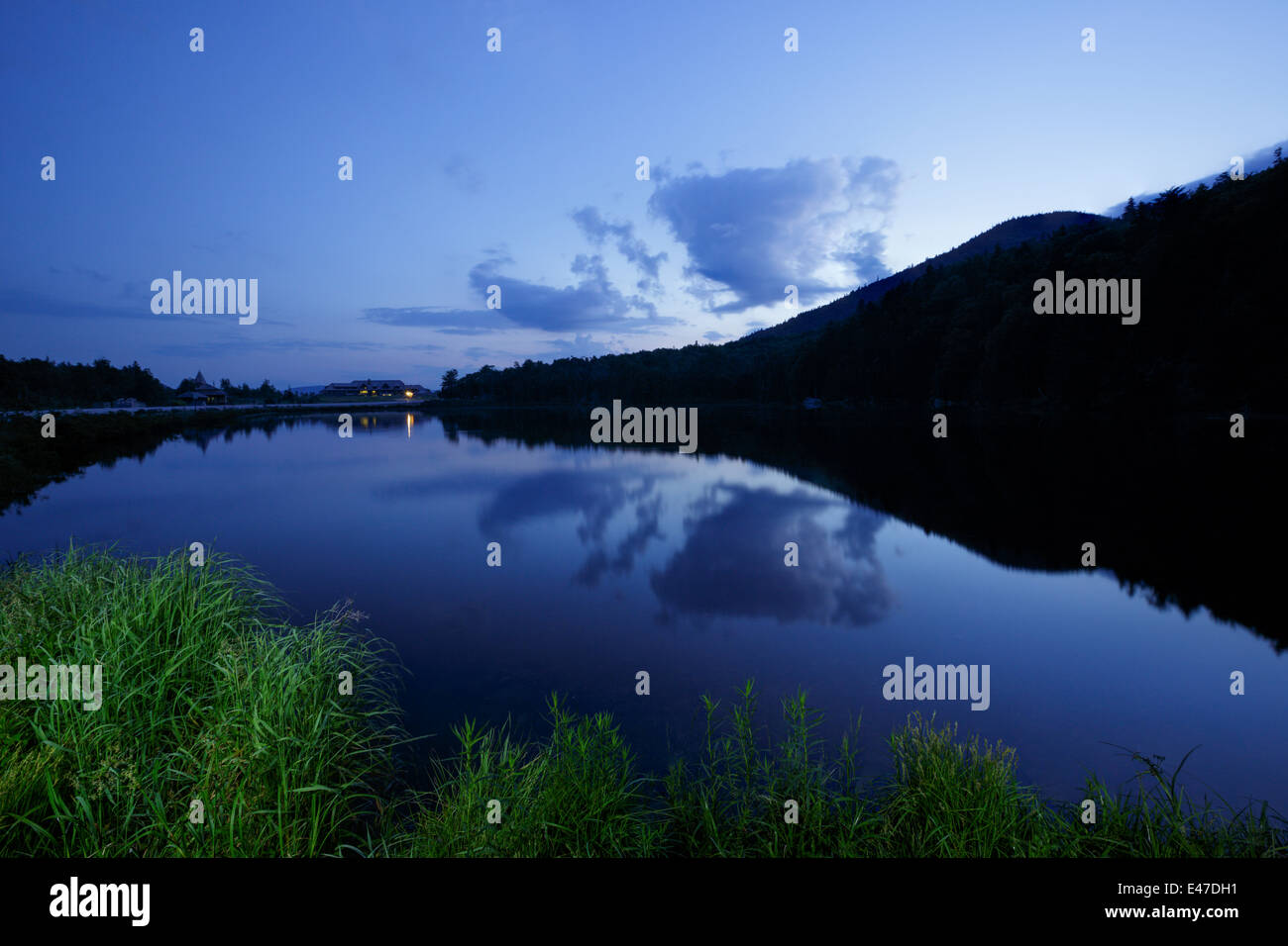 Saco Lake located at the start of Crawford Notch State Park in the ...