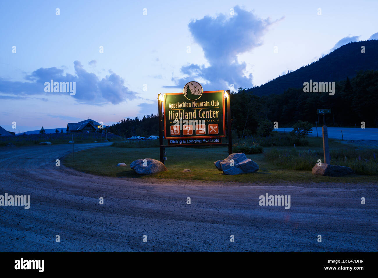 Saco Lake located at the start of Crawford Notch State Park in the ...
