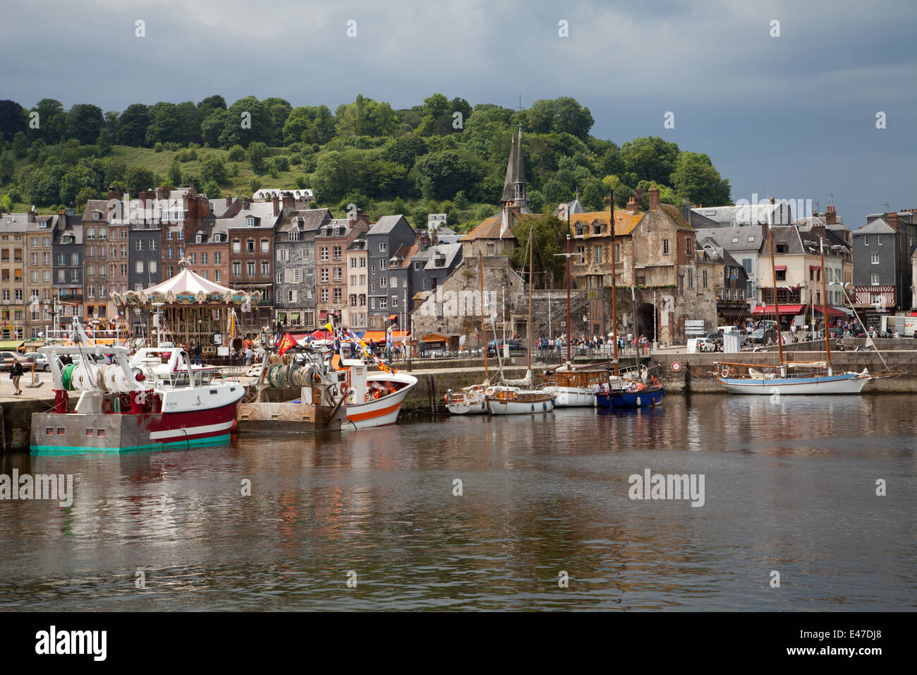 Honfleur harbour port hi-res stock photography and images - Alamy