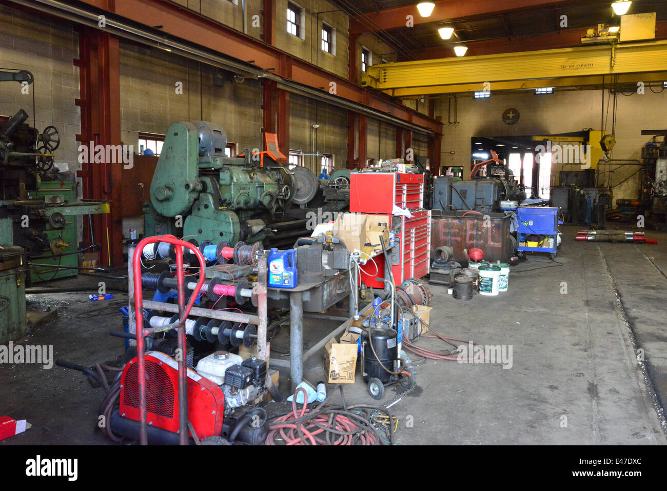An Engineering workshop at the Durrango/ Silverton Railway Stock Photo ...