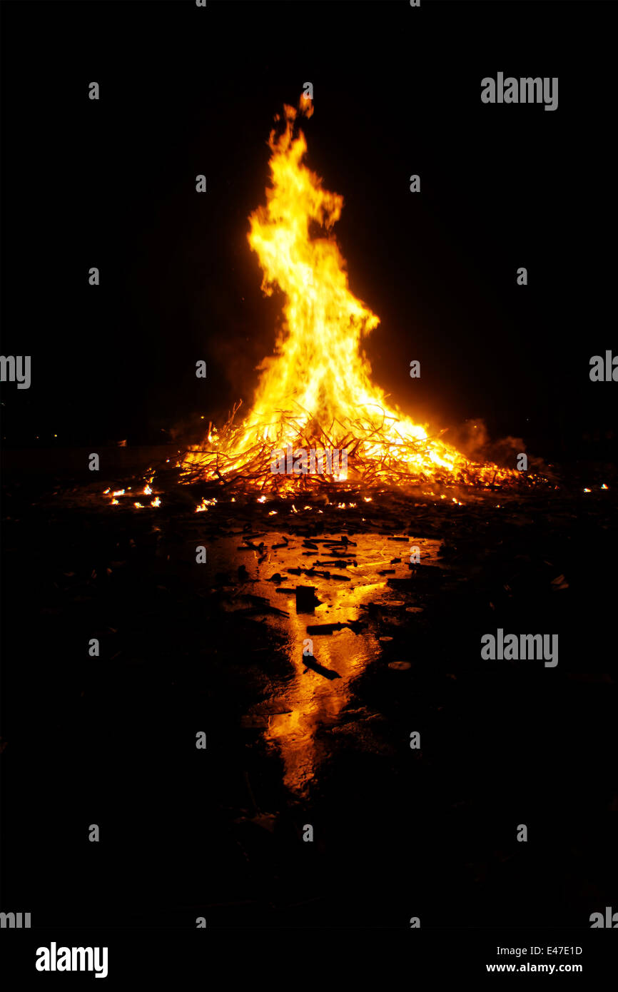Bonfire of saint john hi-res stock photography and images - Alamy