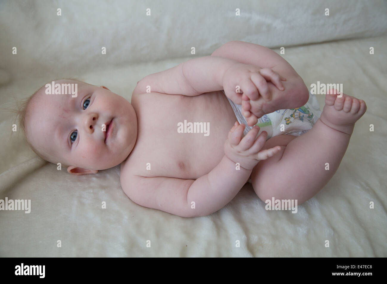 Baby boy diaper hi-res stock photography and images - Alamy