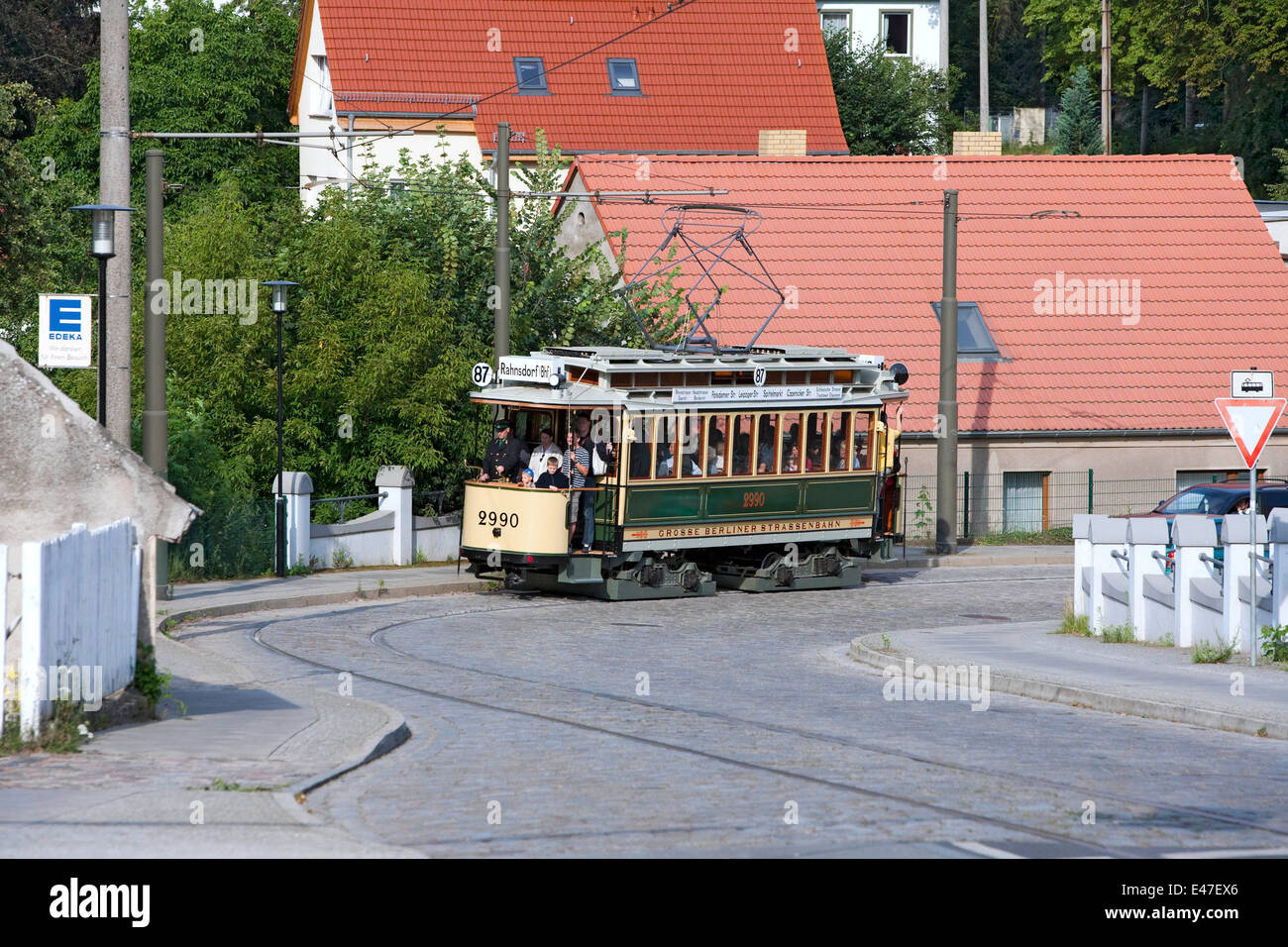 Historic tram hi-res stock photography and images - Alamy