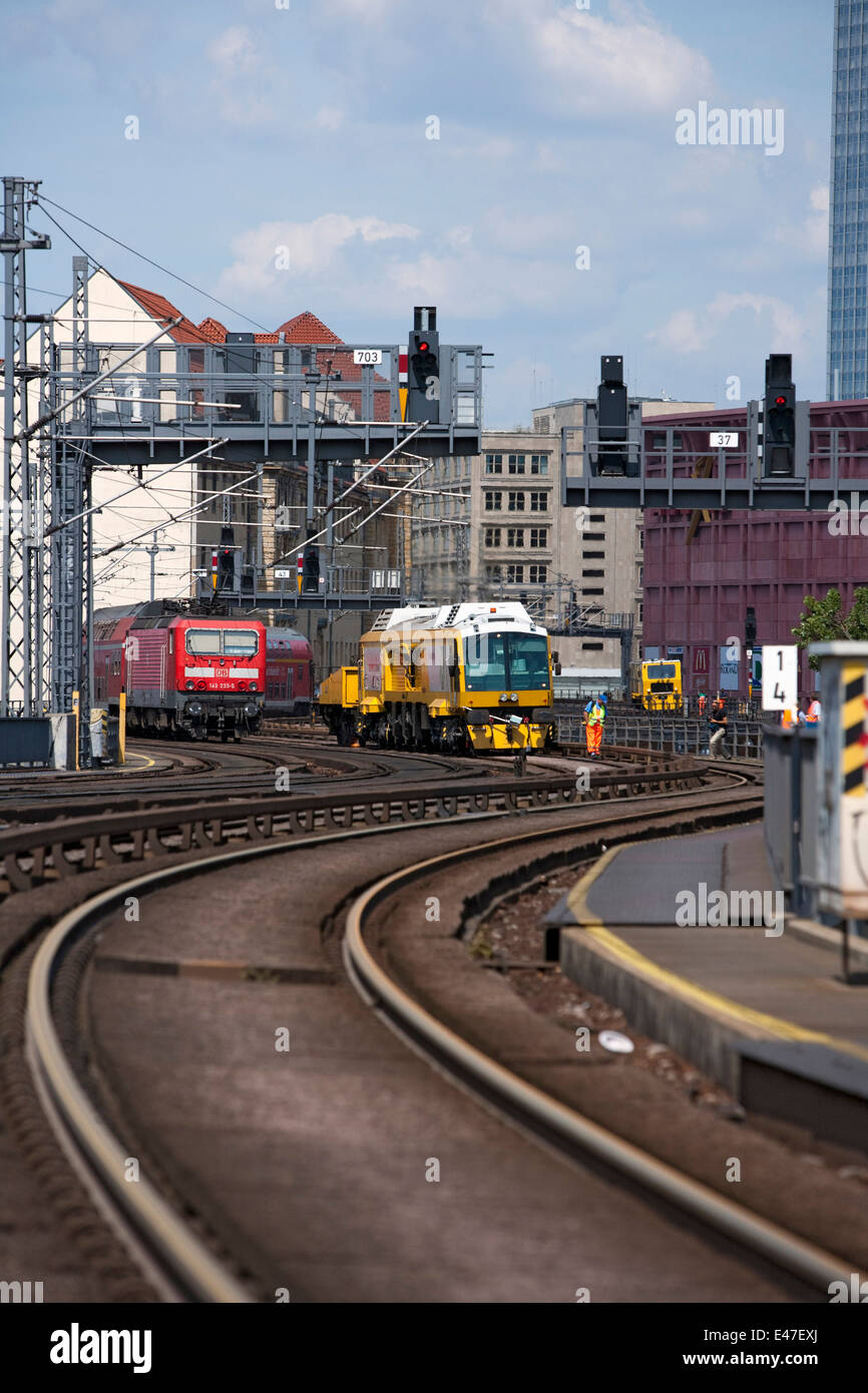 Rail grinding train hi-res stock photography and images - Alamy