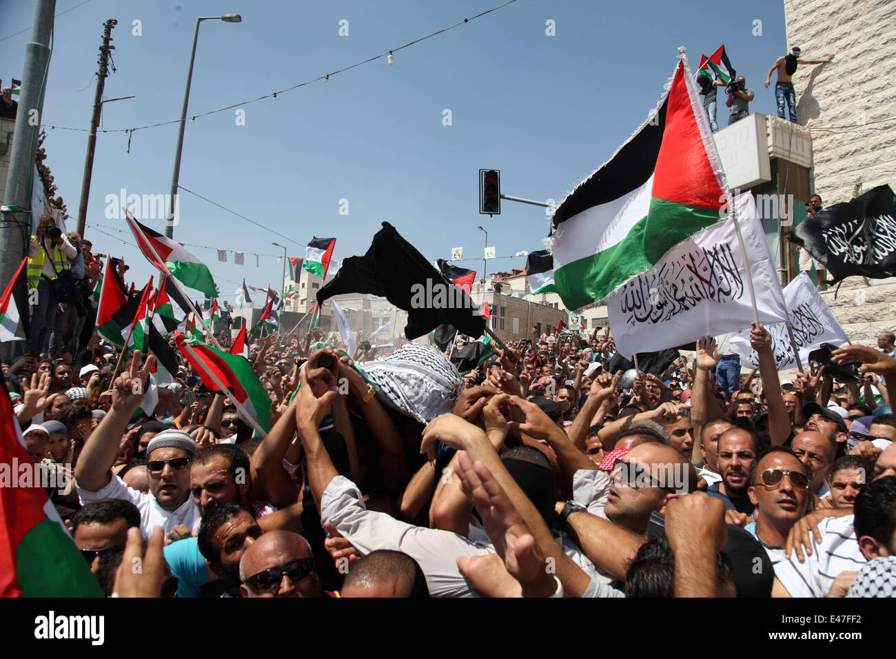 Shuafat, Jerusalem, Palestinian Territory. 4th July, 2014. Palestinian ...