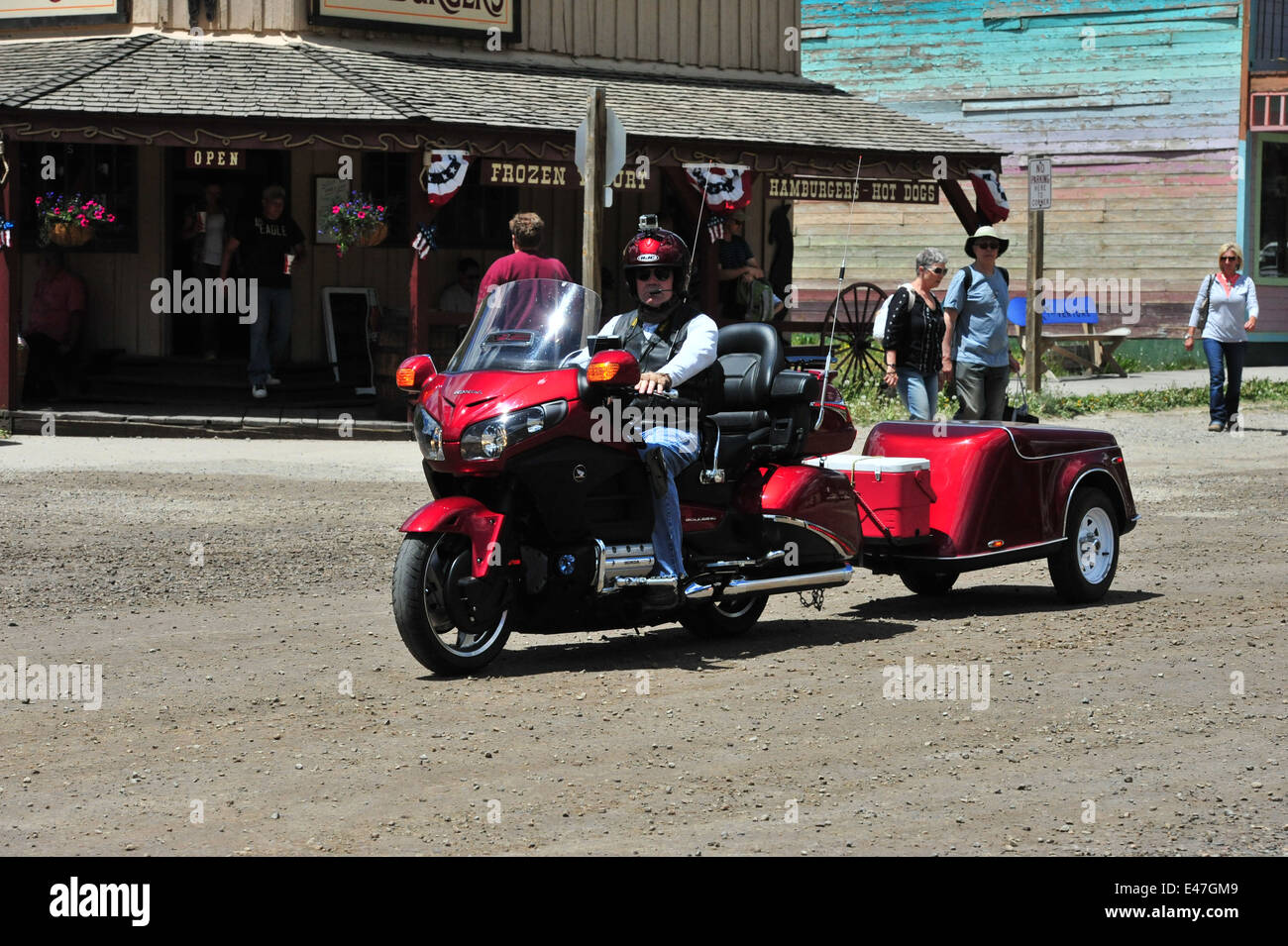 Honda Goldwing in Silverton with trailer Stock Photo - Alamy