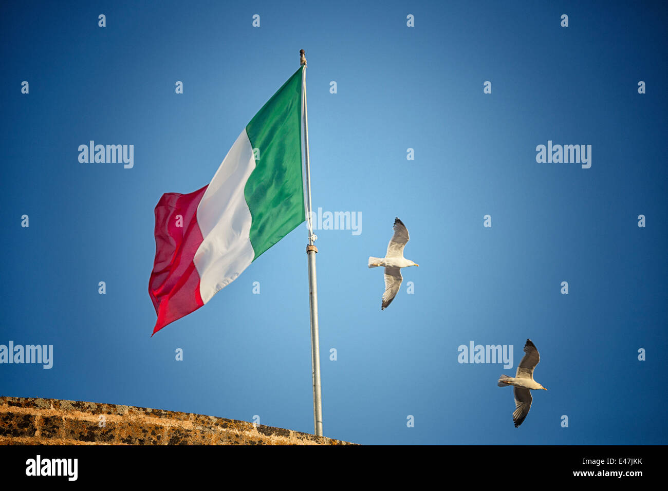 Flying italian flag hi-res stock photography and images - Alamy