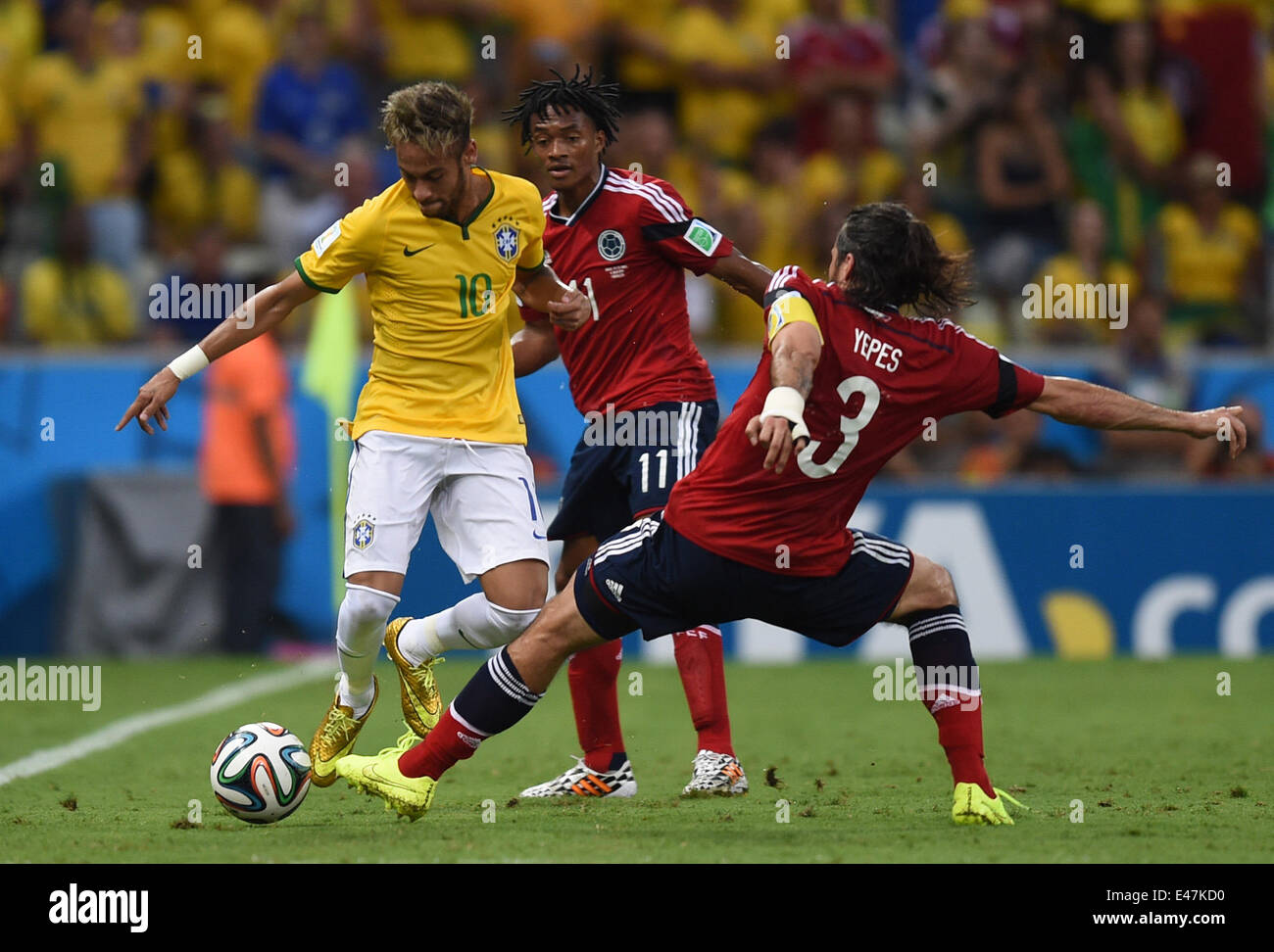 Estadio cuadrado hi-res stock photography and images - Alamy