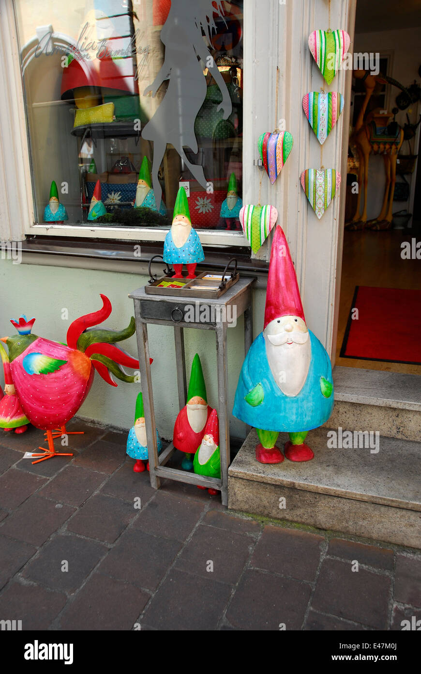 Gnomes germany hi-res stock photography and images - Alamy