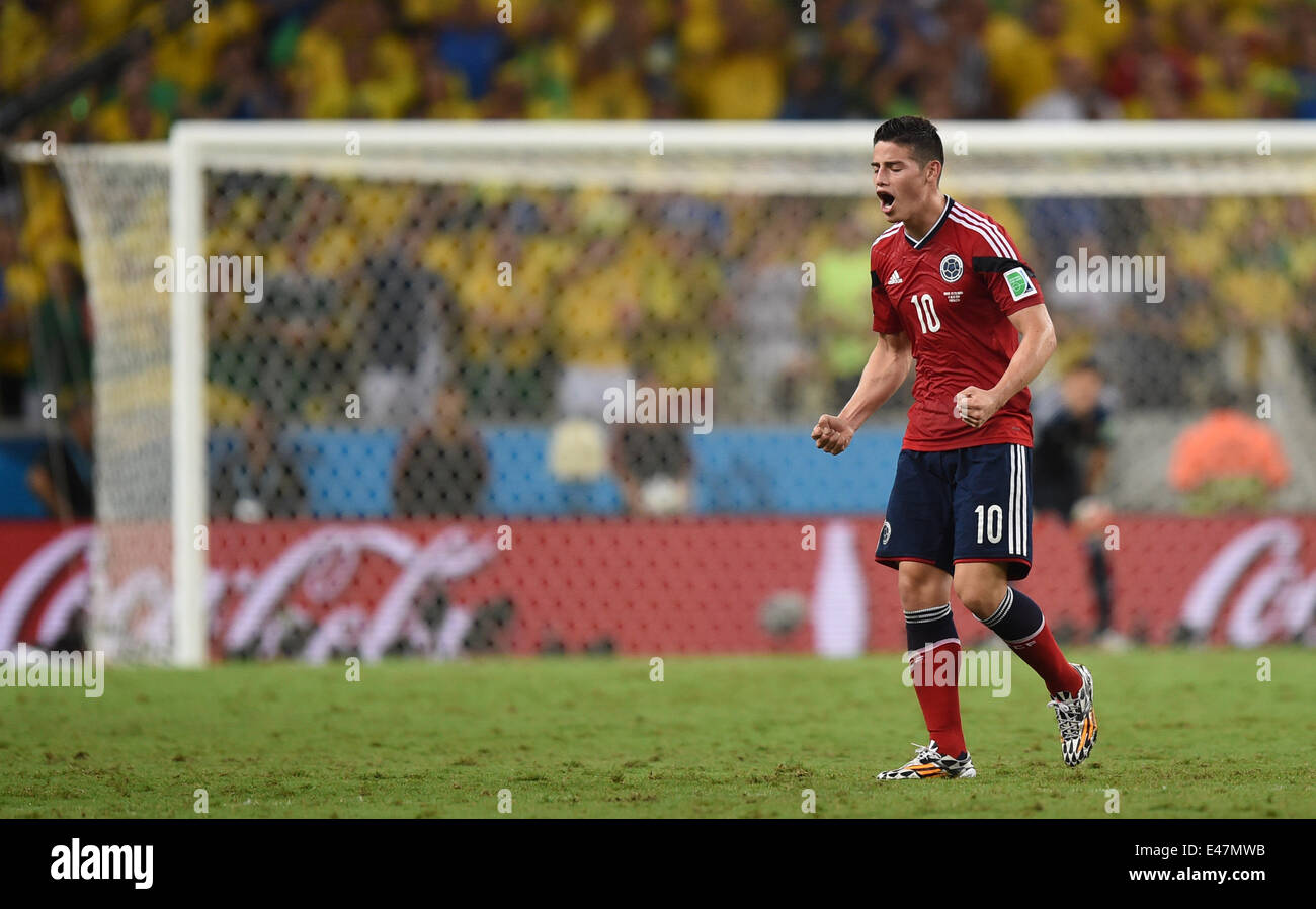 James rodriguez colombia brazil goal hi-res stock photography and ...