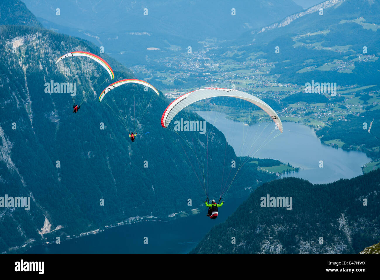 Action man parachute figure hi-res stock photography and images - Alamy