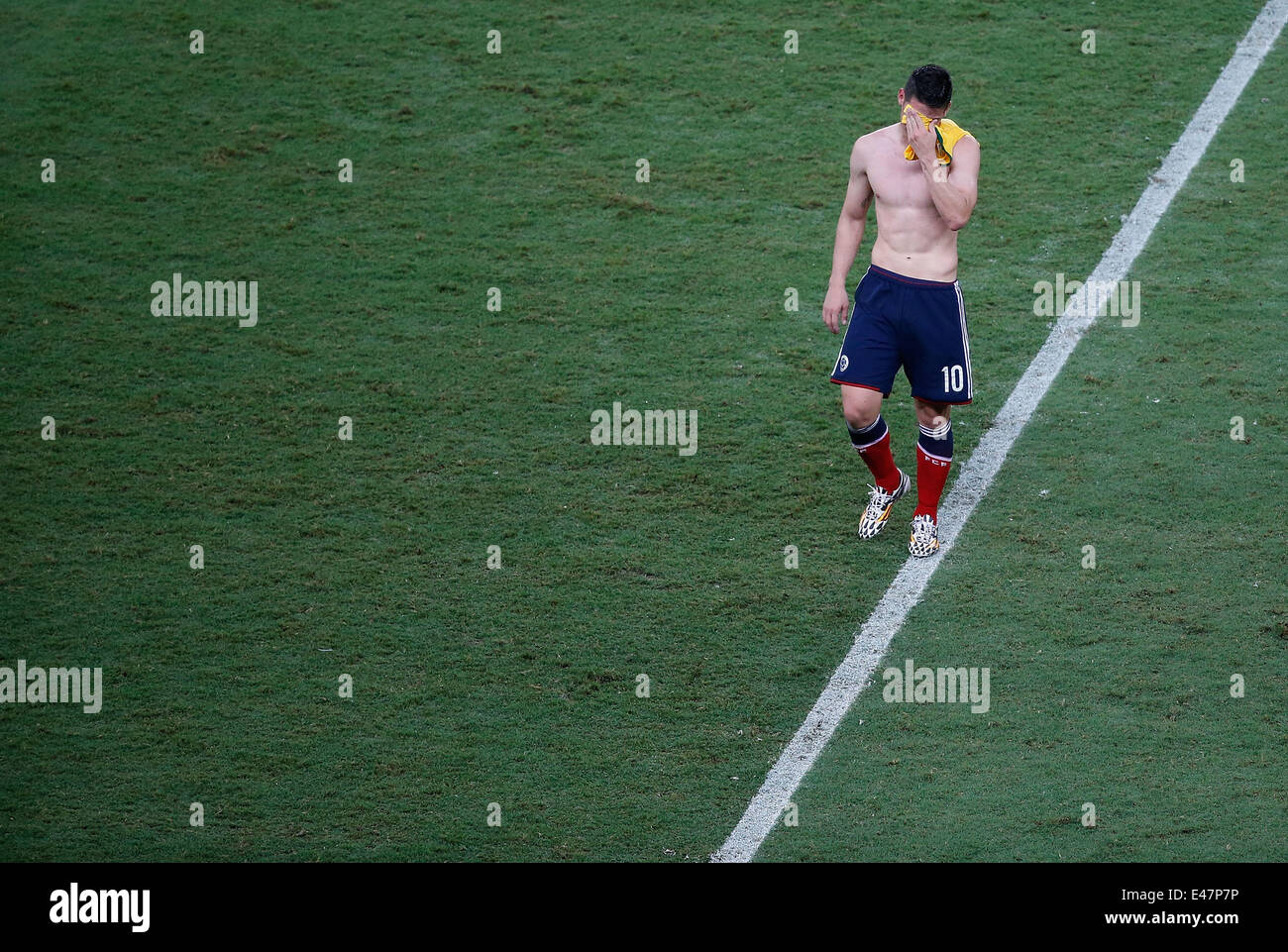 Fortaleza, Brazil. 4th July, 2014. Colombia's James Rodriguez leaves ...