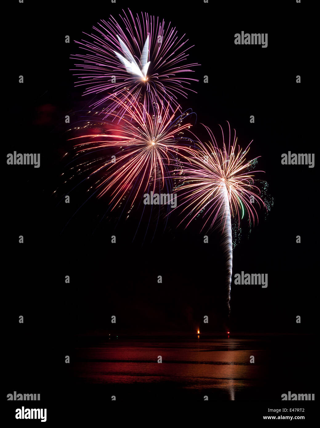 4th of July fireworks over the water at Lincoln City, Oregon Stock ...