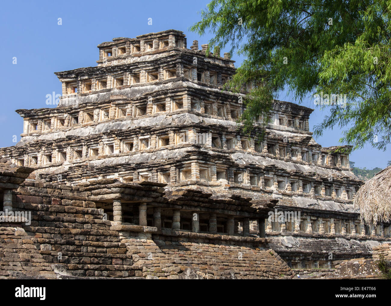 Pyramid of the Niches, Tajin, Veracruz, Mexico Stock Photo - Alamy